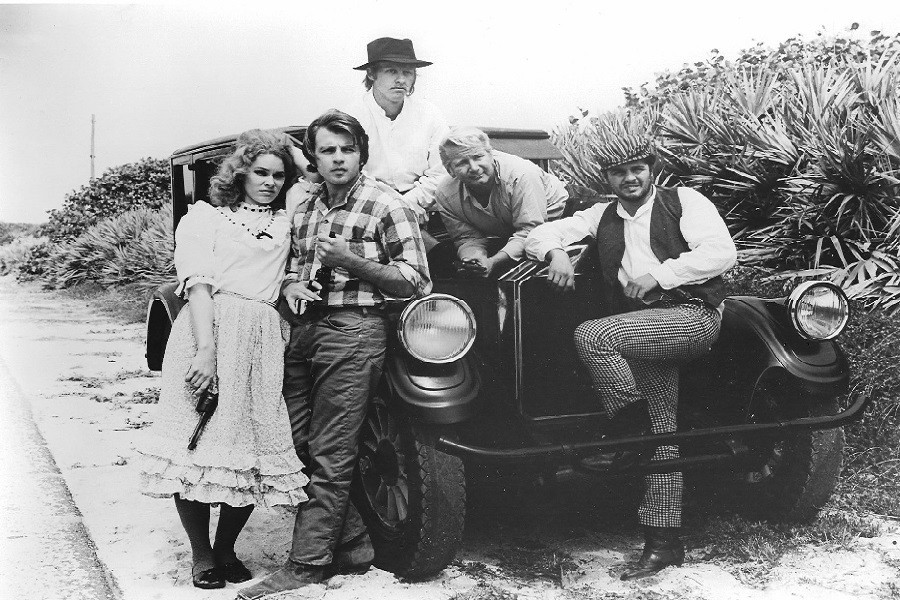 Little Laura and Big John|Show | The Lyric Theatre